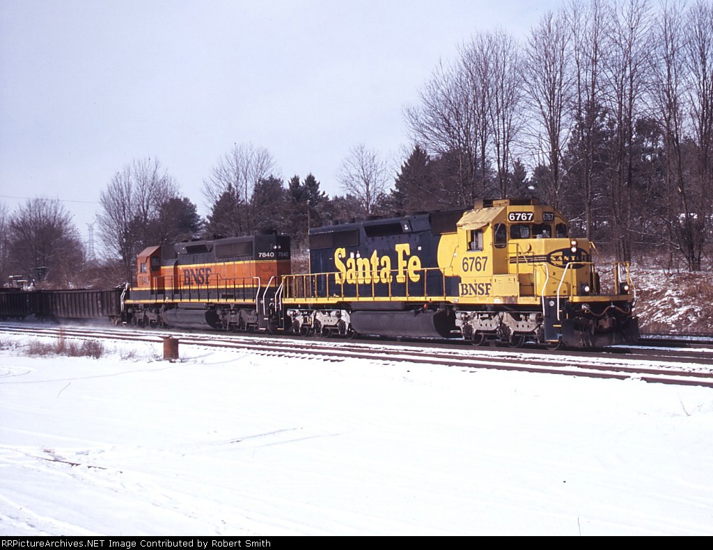 BNSF 6767
